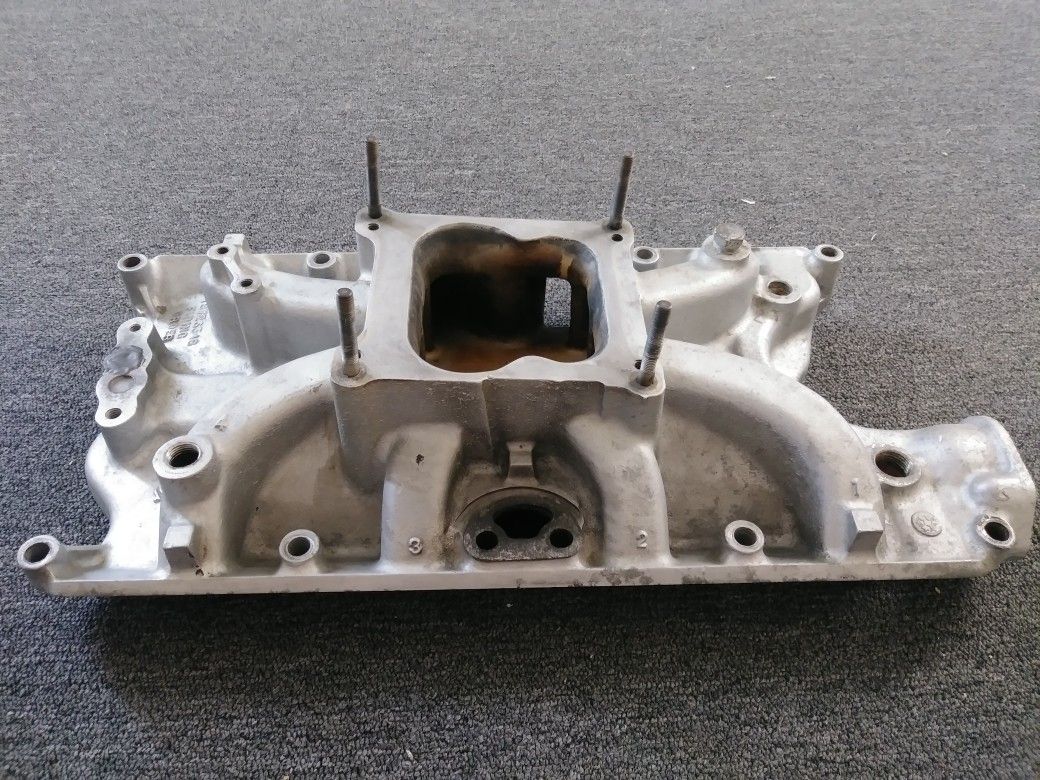 351 Windsor Holley intake manifold Street Dominator for Sale in Pomona ...