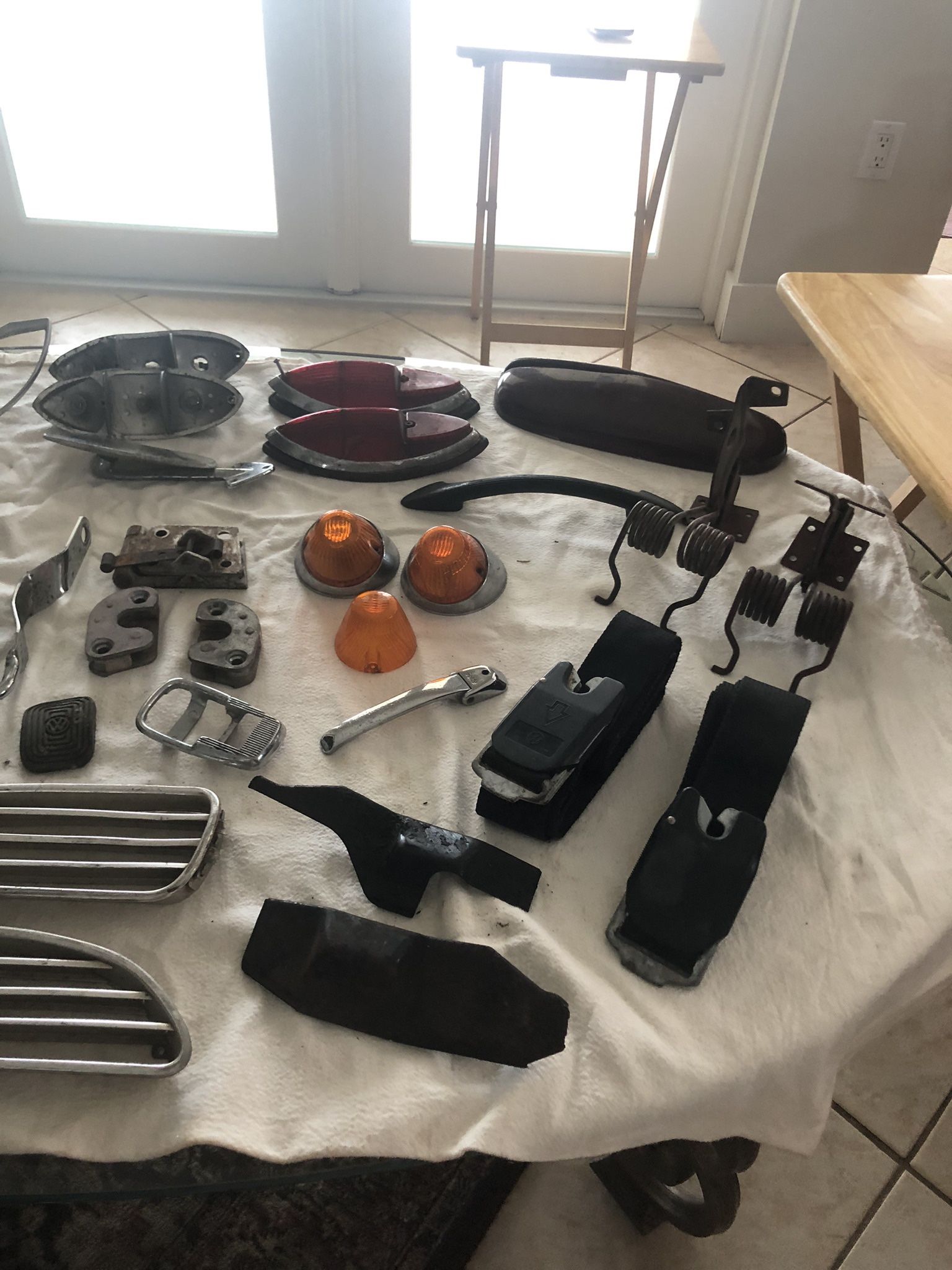 CLASSIC VW PARTS for Karmann GHIA, Beetle, BUG, BUS and other Models ...
