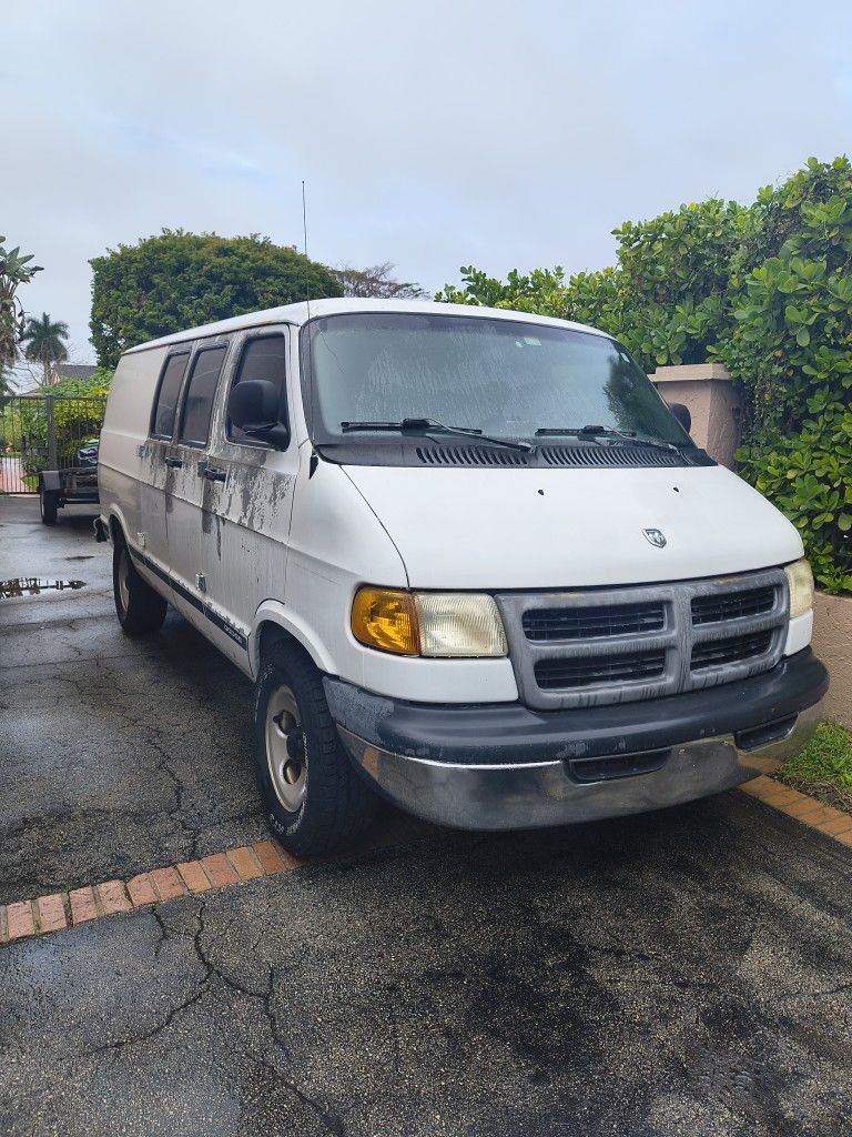 Dodge Work Van for Sale in Miami, FL - OfferUp
