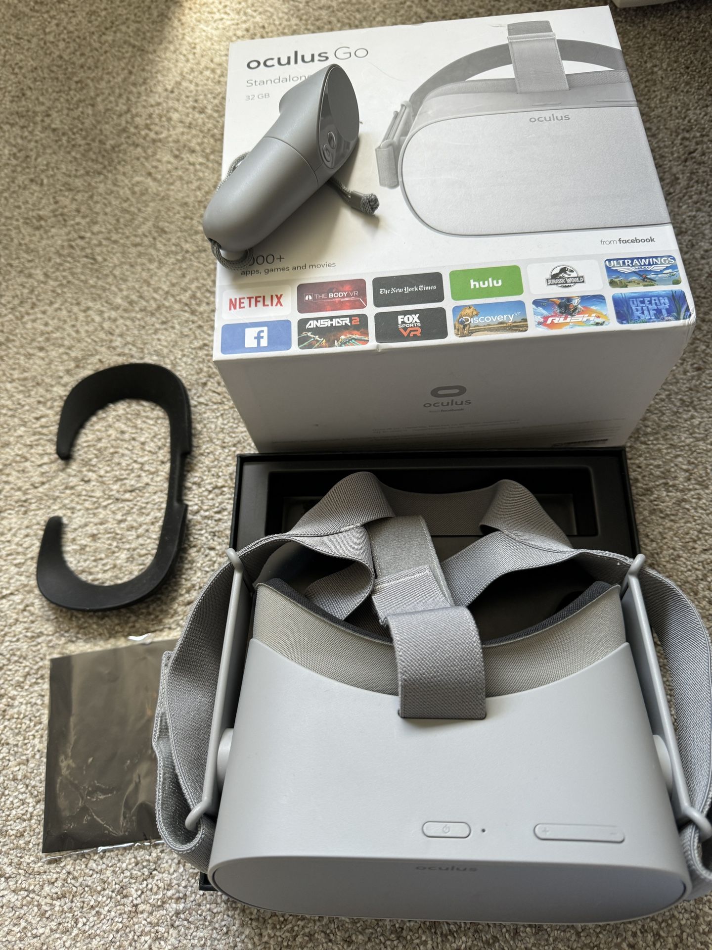 Oculus Go Standalone VR 32GB NO Controller Very Good Working Condition Apple Vision Pro iPhone AR