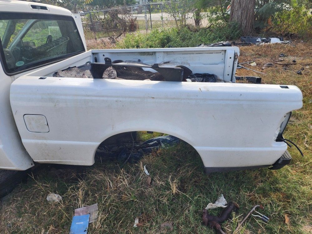 Ford Ranger Bed. (Parts Category) for Sale in Houston, TX - OfferUp