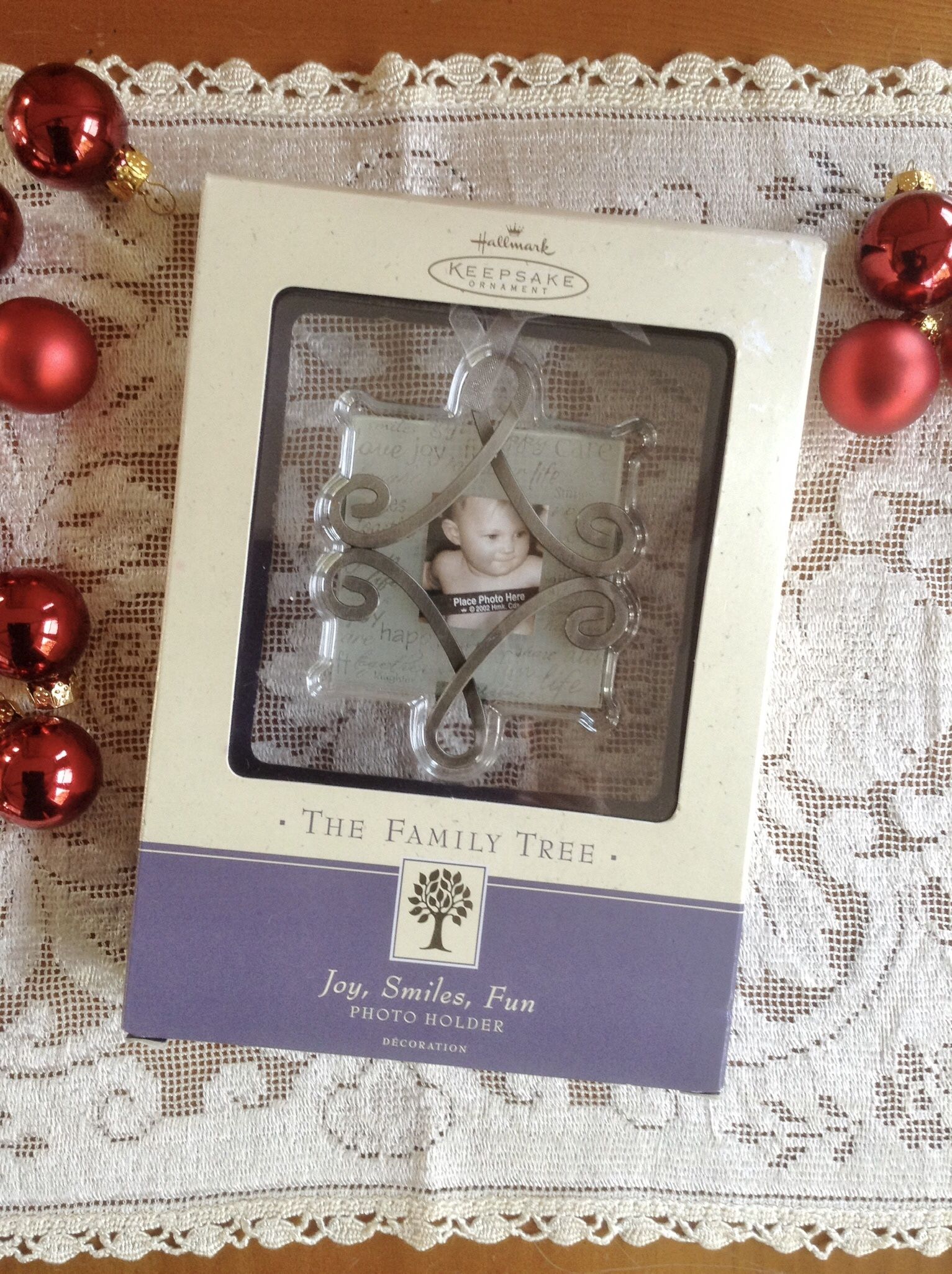 Hallmark Family Tree Photo Holder