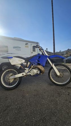 1998 Yamaha Yz250 for Sale in Riverside, CA - OfferUp