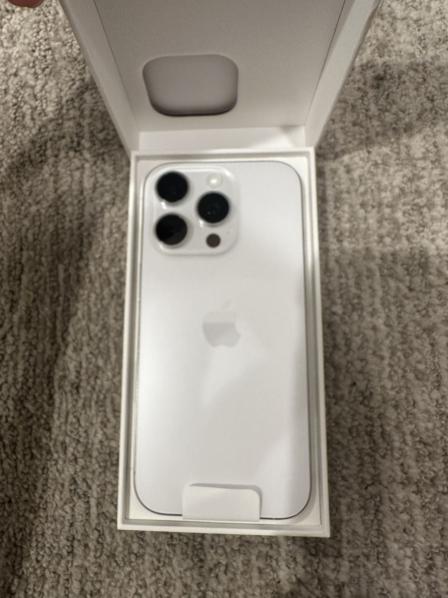 Iphone 16 Pro 128g Brand New for Sale in Garden Grove, CA - OfferUp