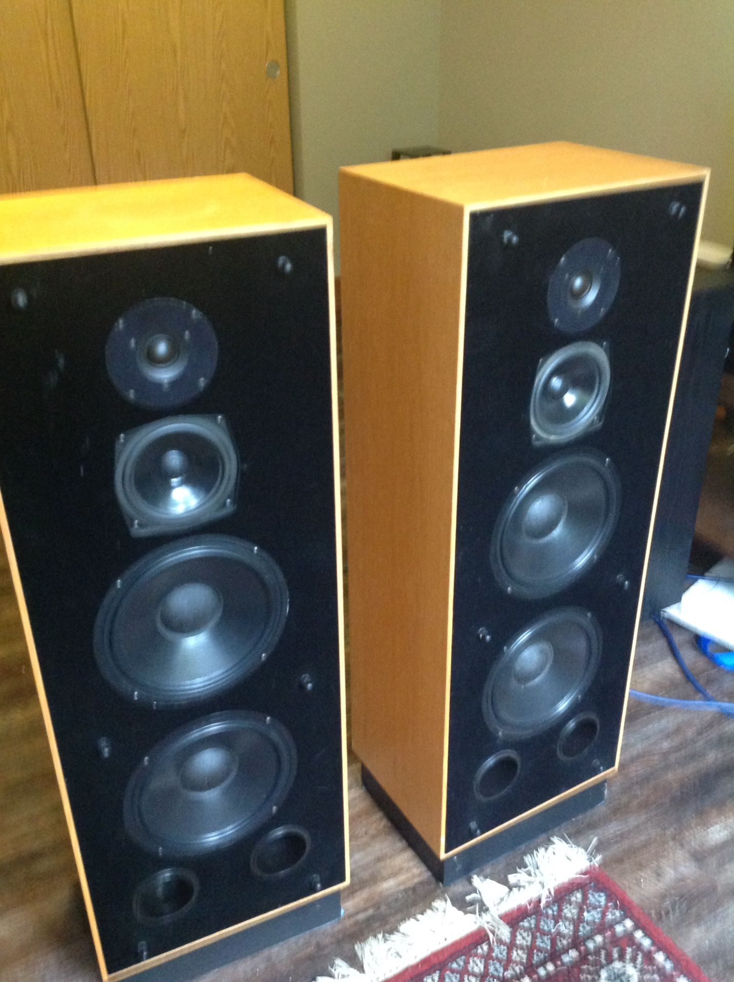 Dahlquist DQ M909 Speakers for Sale in Carbonado, WA - OfferUp