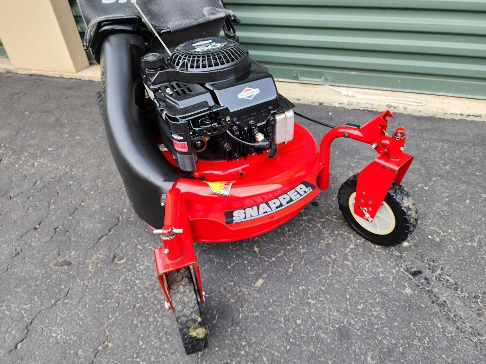 Snapper Lawn Mower Leaf Vacuum RWD propelled with ZERO TURN WHEELS ...