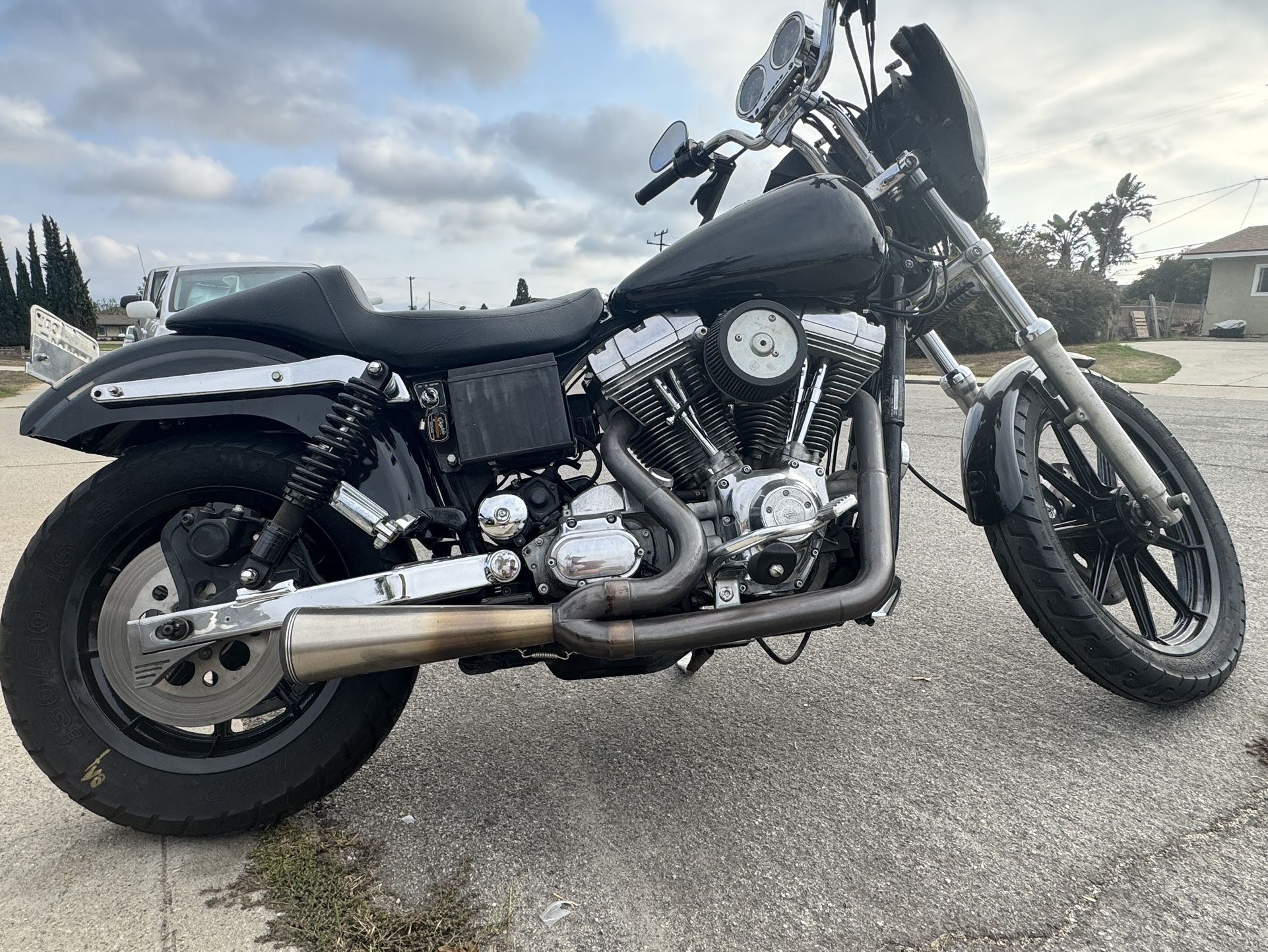 99 Harley Dyna Fxd !!! TRADES for Sale in Los Angeles, CA - OfferUp