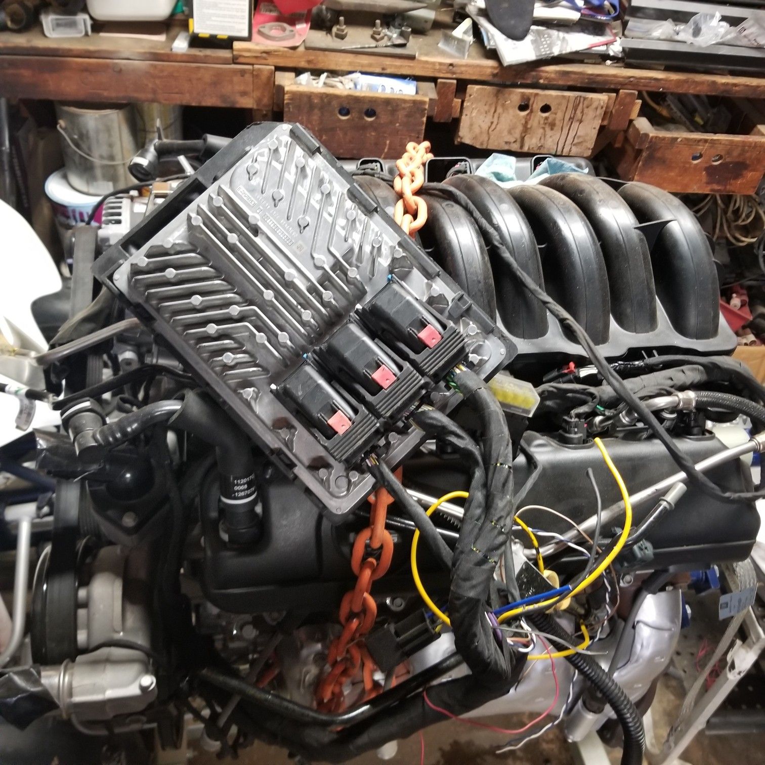 2018 5.3 L83 engine 8k miles with harnesses and ECU for Sale in West ...