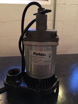 Flotec Submersible Sump Pump 1/2 HP for Sale in Indianapolis, IN - OfferUp