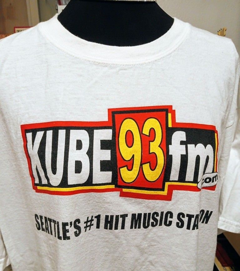 Vintage HIP-HOP Radio KUBE 93 FM Tee-Shirt RETIRED !heartmedia XL ...