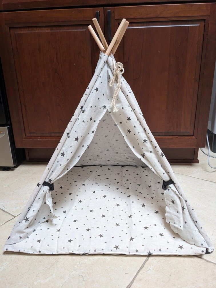 Small Blue Stars White Teepee For Dogs Cats Pets for Sale in San Diego ...