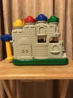 Castle Pounder By Chicco