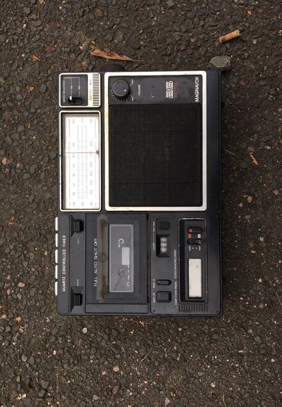 Radio Magnavox Antique