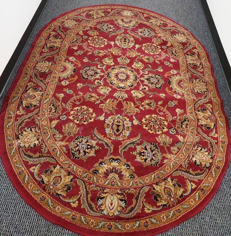 Oval RUG 5x7 for Sale in Seattle, WA - OfferUp