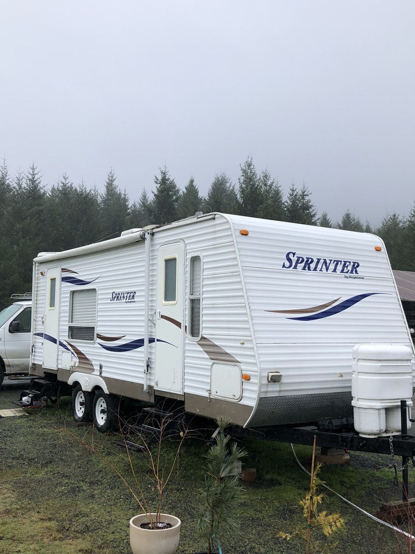 2005 keystone sprinter for Sale in Battle Ground, WA - OfferUp