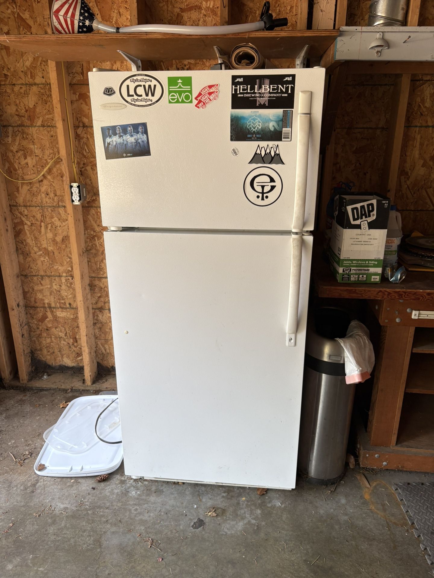 Working Fridge & Freezer for Sale in Bellevue, WA - OfferUp