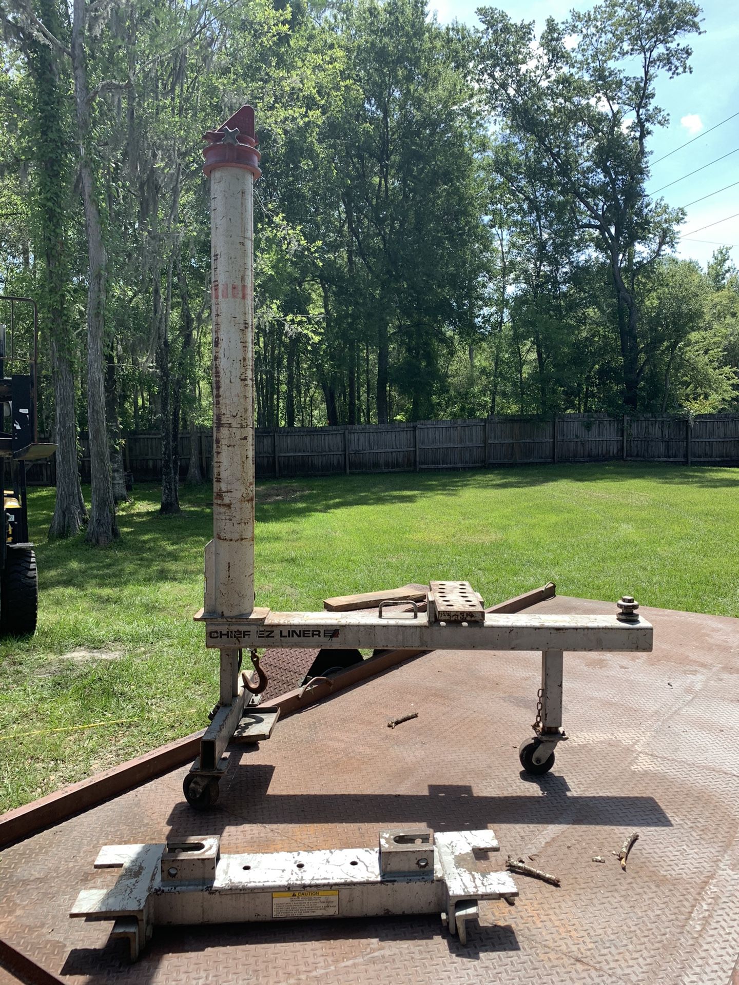 Chief EZ Liner Car Frame Machine Pulling Tower for Sale in Wesley ...