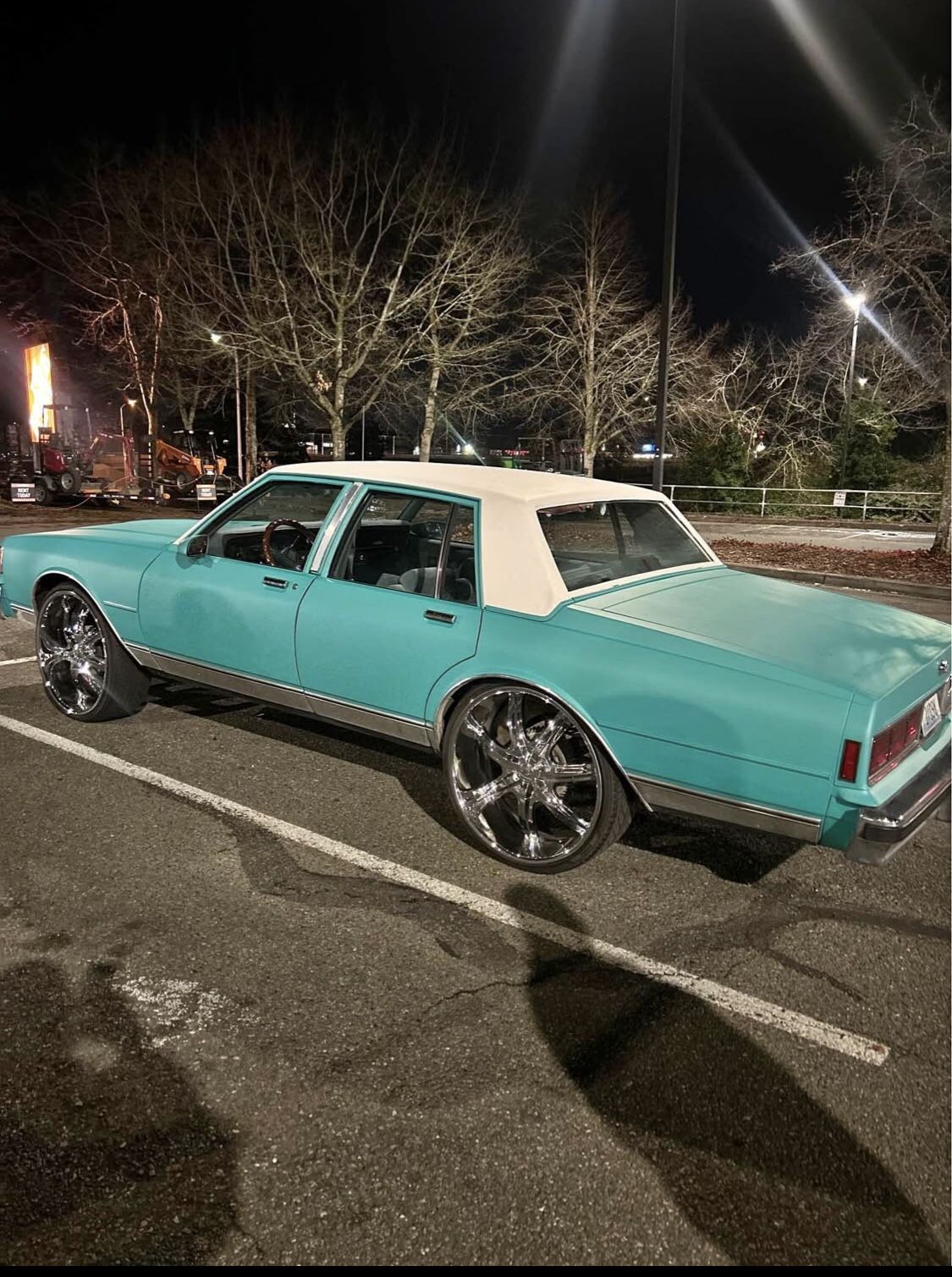 1986 Chevrolet Caprice Classic for Sale in Puyallup, WA - OfferUp