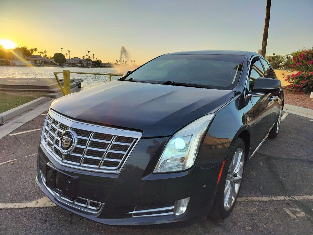 2014 Cadillac Xts Luxury for Sale in Phoenix, AZ - OfferUp