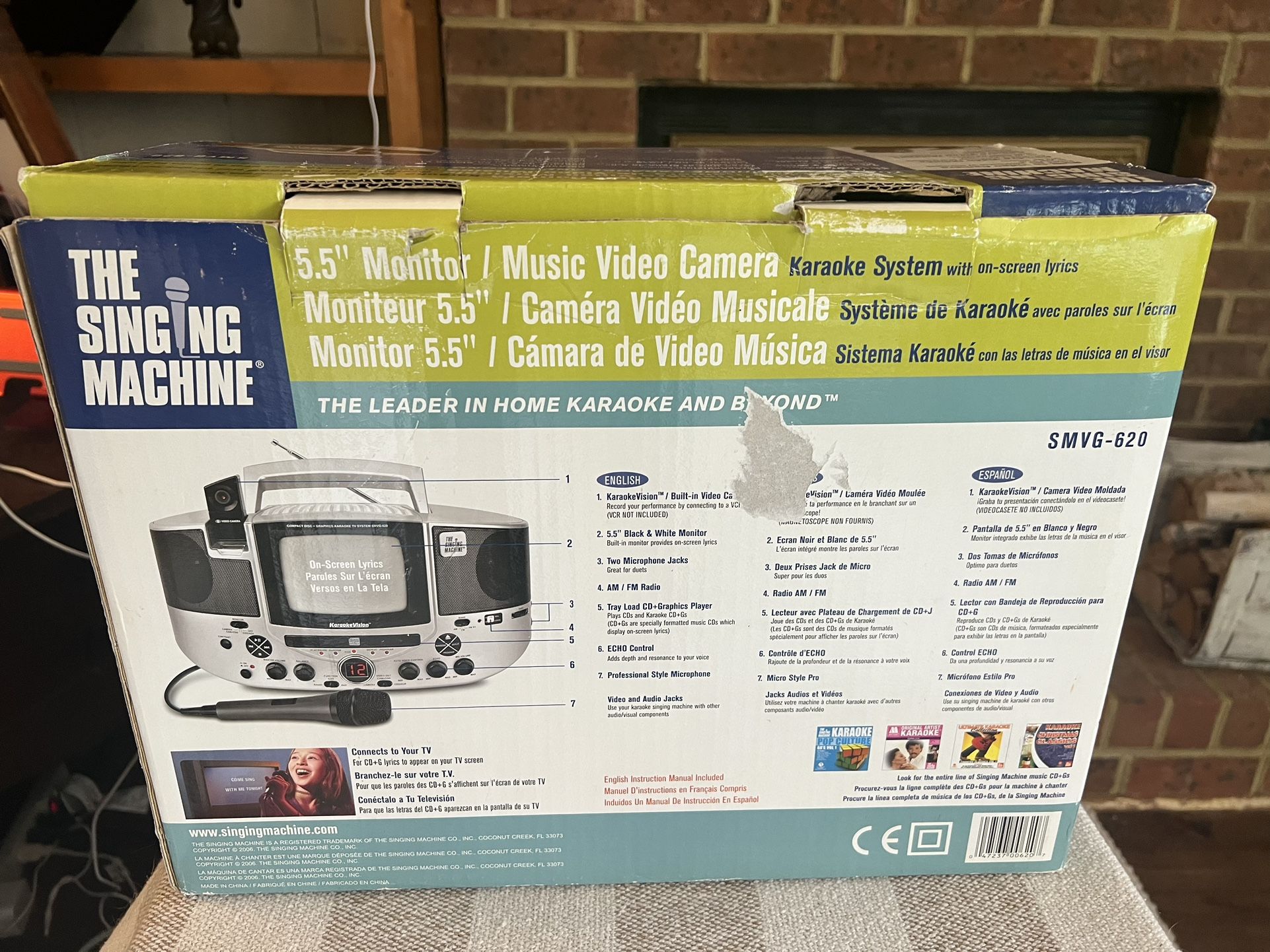 Karaoke Machine With Screen And Camera