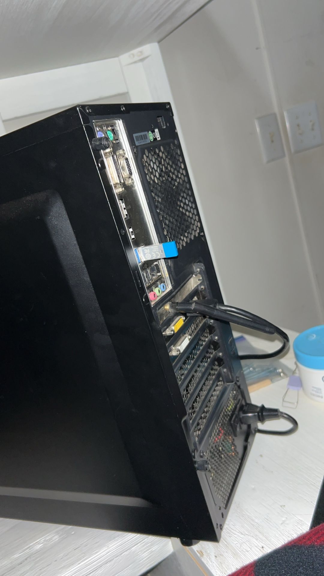 Mid Teir Gaming Pc for Sale in Riverside, CA - OfferUp