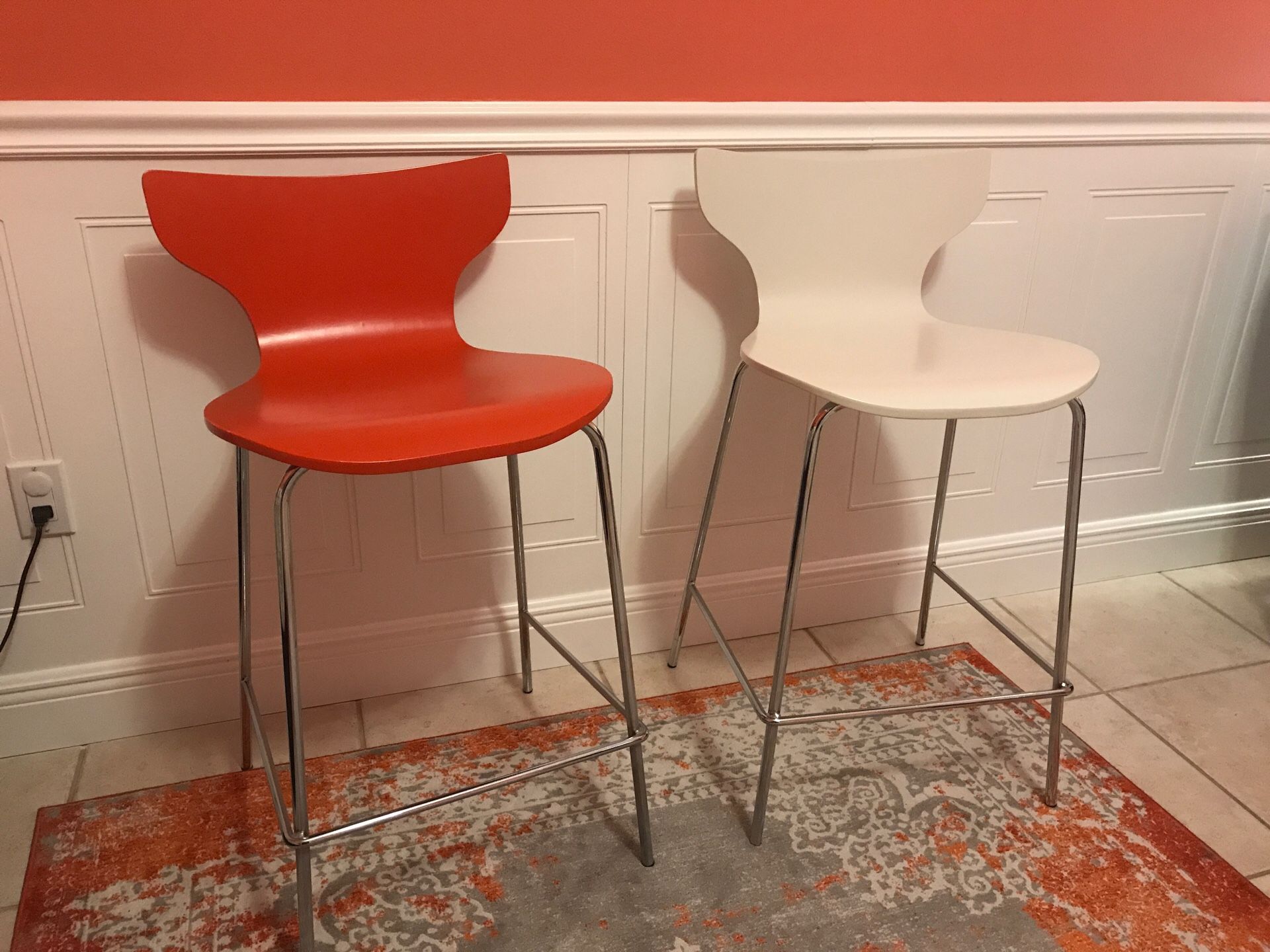 CB2 counter height stool modern stylish for Sale in Fort Lauderdale, FL ...