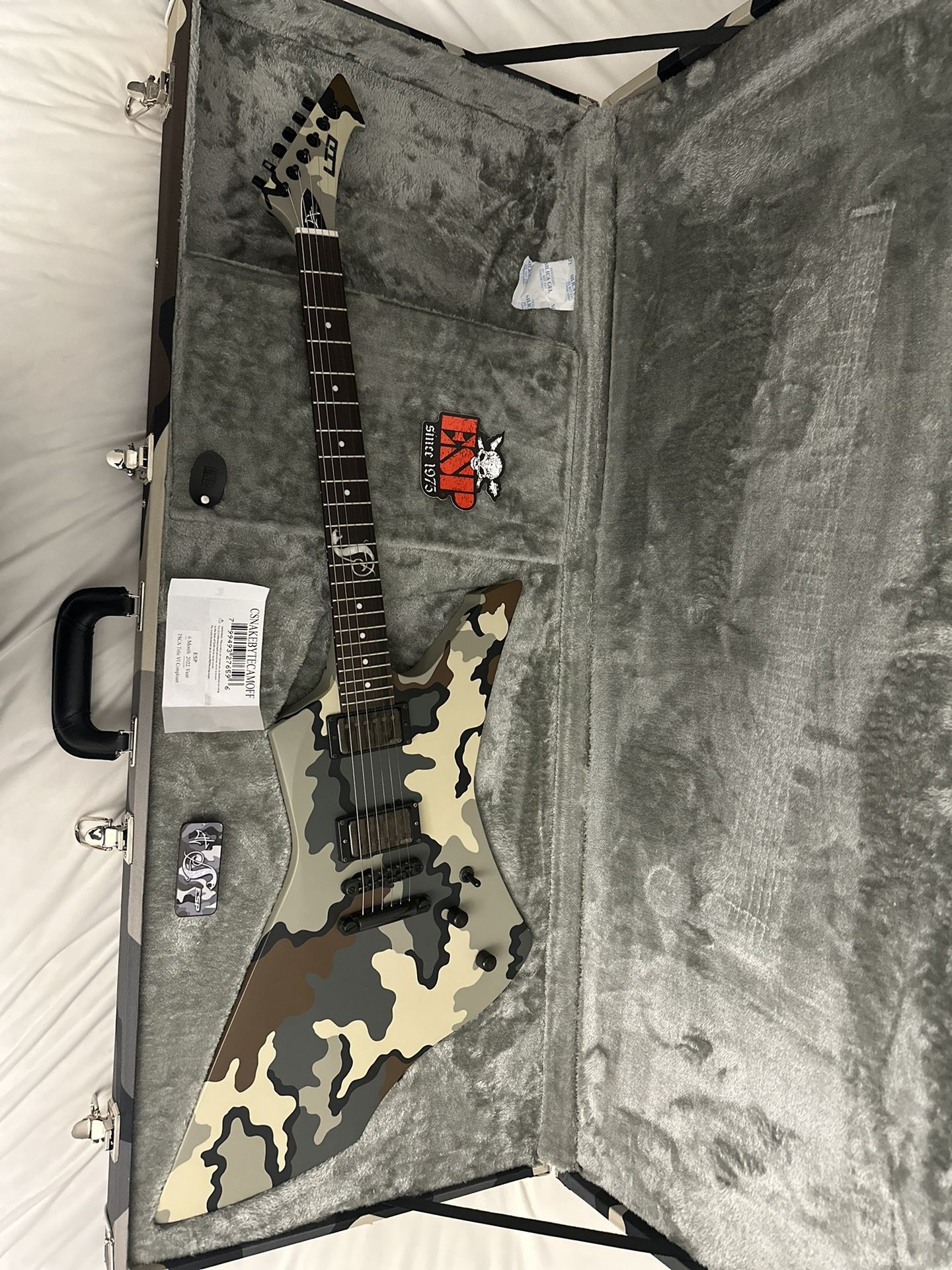 ESP LTD James Hetfield Signature Snakebyte Camo for Sale in Pompano ...