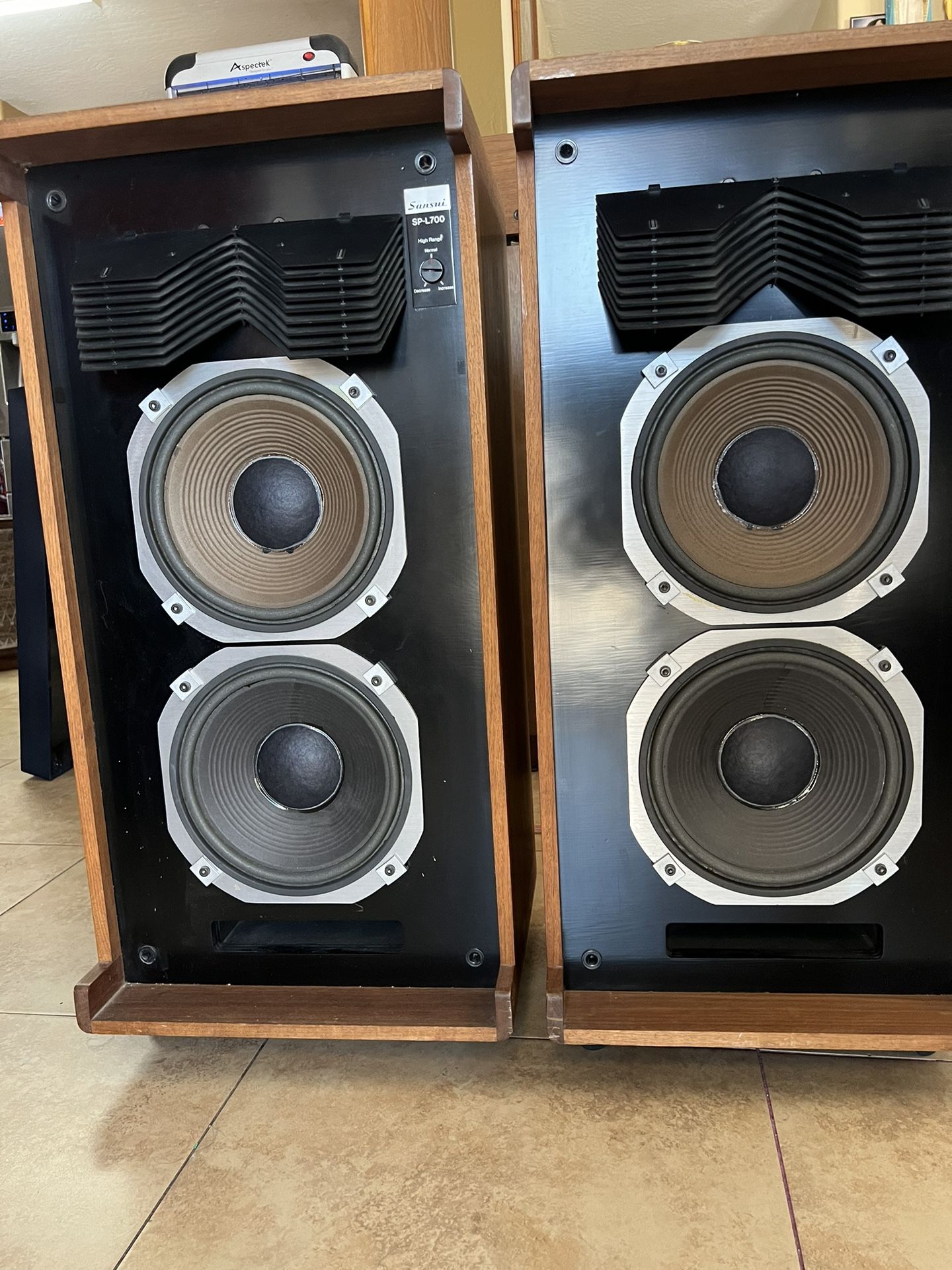 Sansui SP-L700 speakers for Sale in Maricopa, AZ - OfferUp