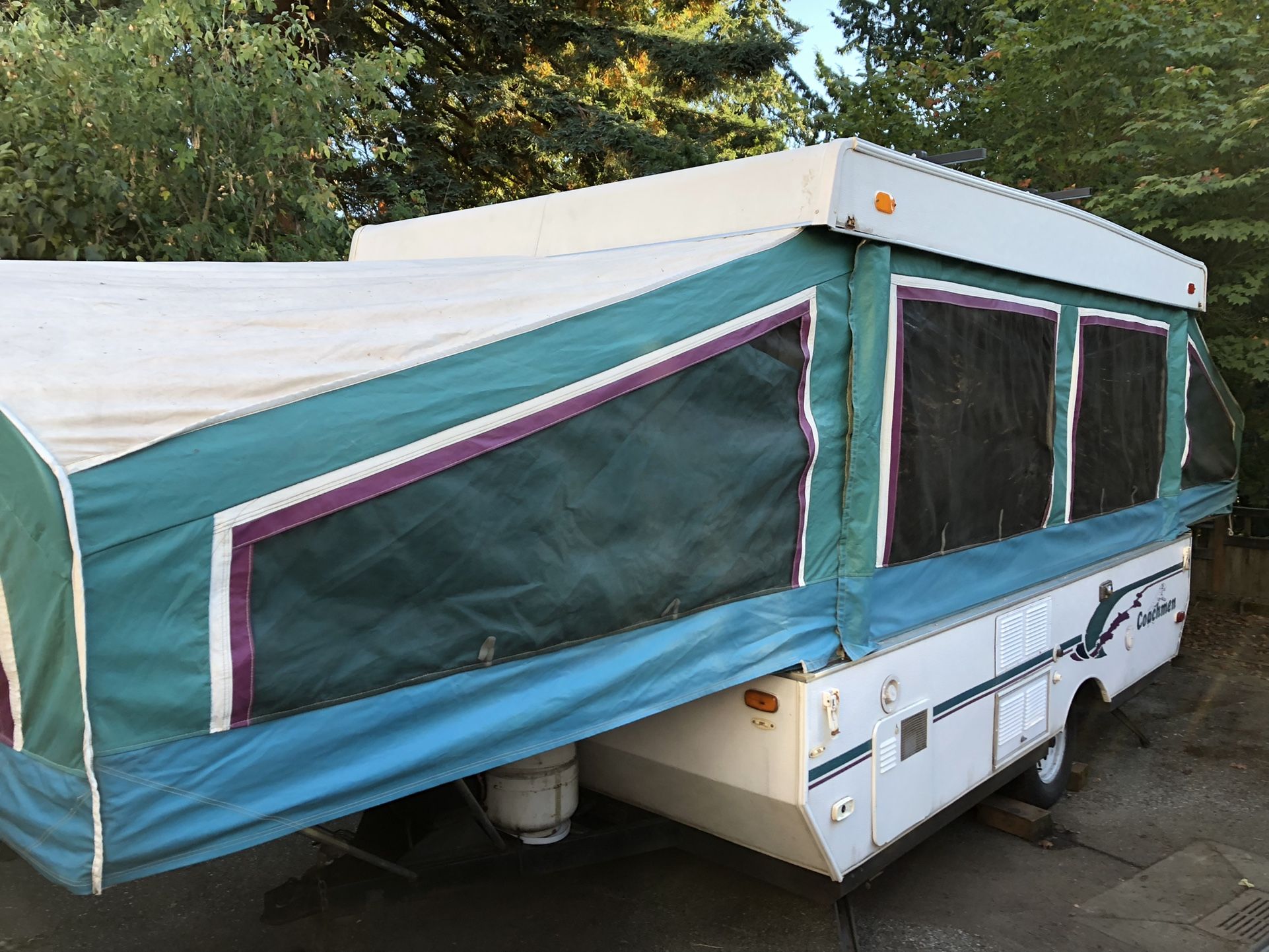 Coachmen Clipper 1270 Tent Trailer for Sale in Seattle, WA - OfferUp
