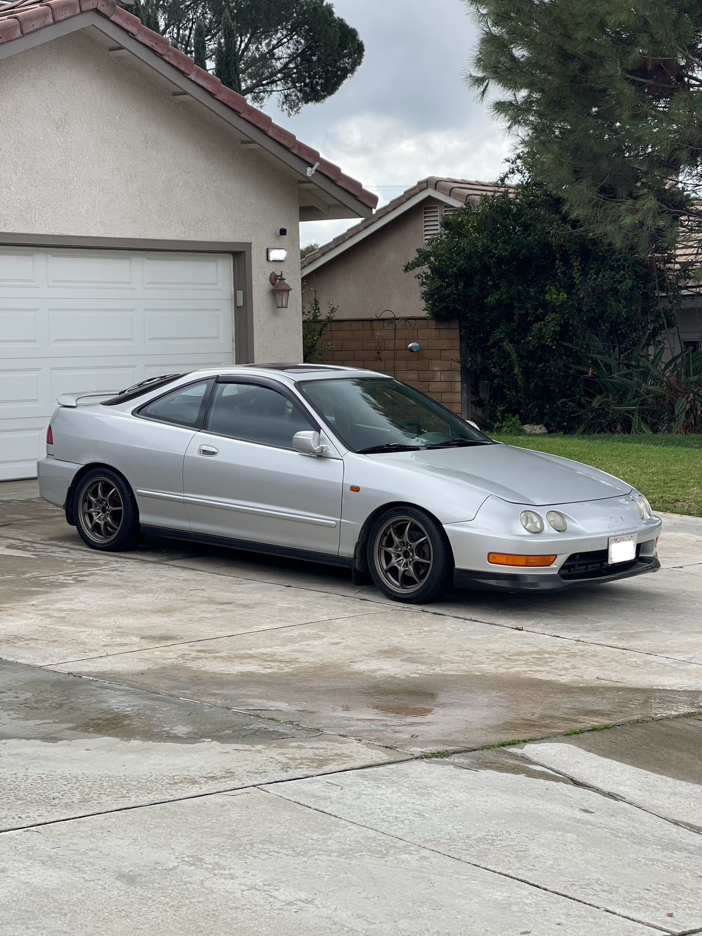 2000 Acura Integra for Sale in Oak Glen, CA - OfferUp