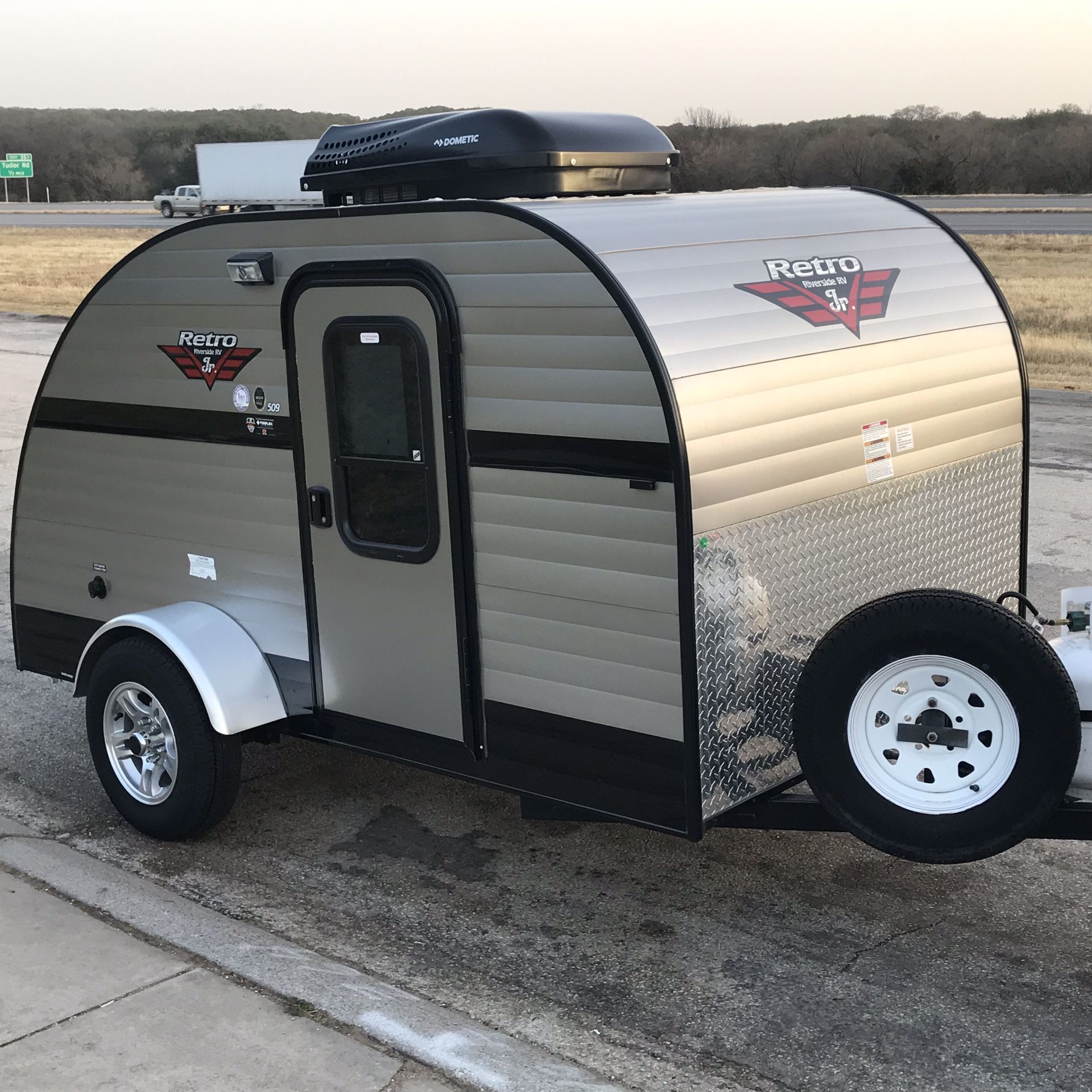 Teardrop Travel Trailer Retro all options, rear kitchen, AC, 2018 as ...