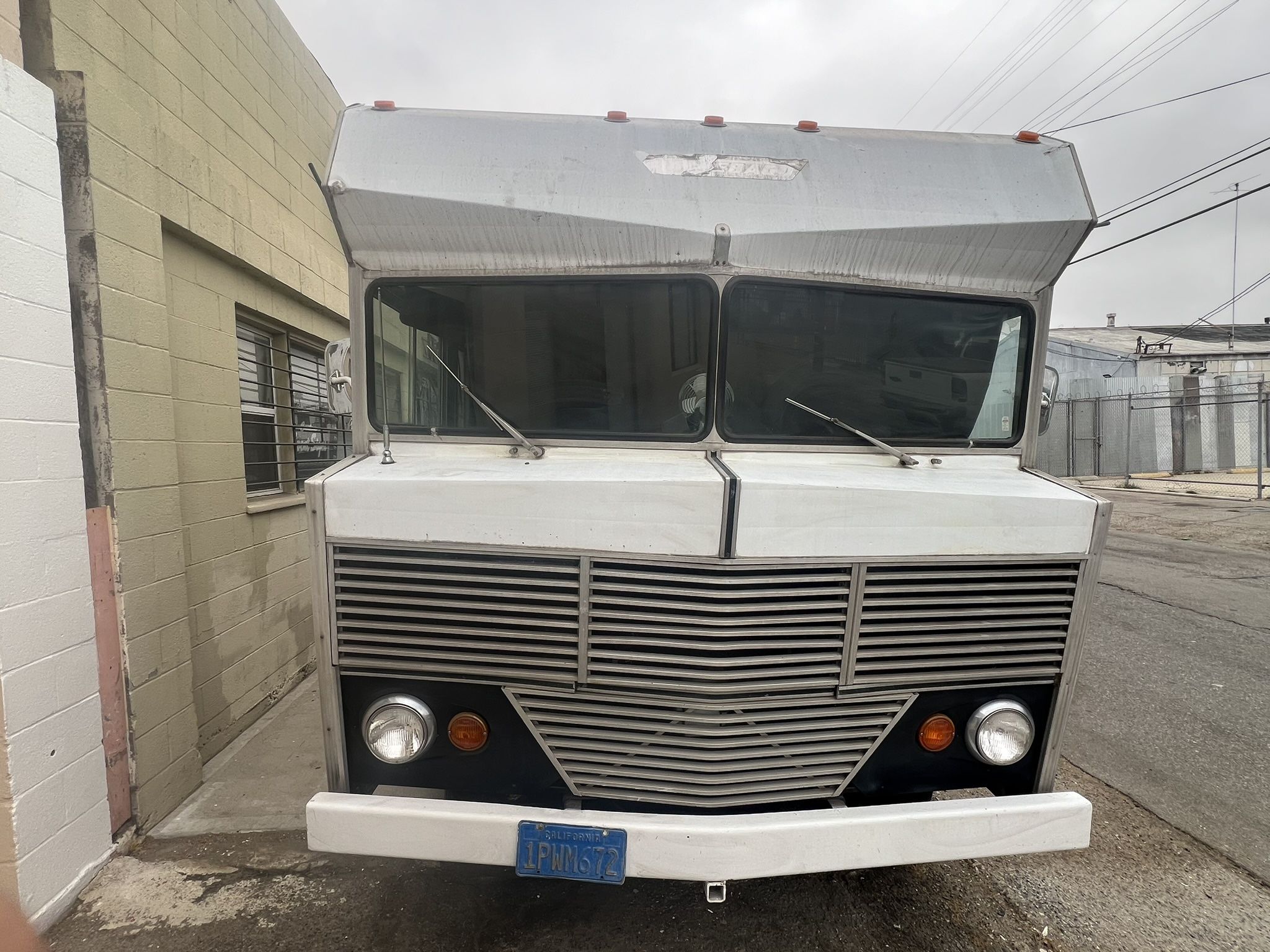 1973 Winnebago Brave for Sale in Los Angeles, CA - OfferUp