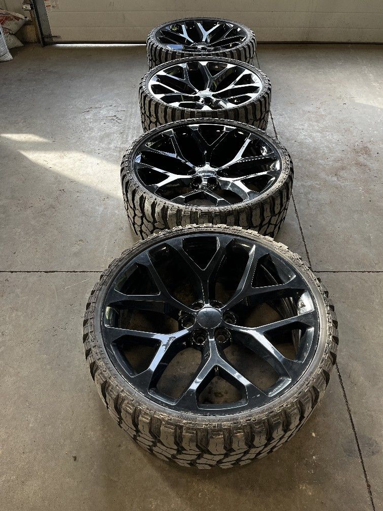 26 Inch Chevy Rims for Sale in Carpentersvle, IL - OfferUp
