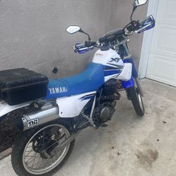 Yamaha Xt350 Supermoto