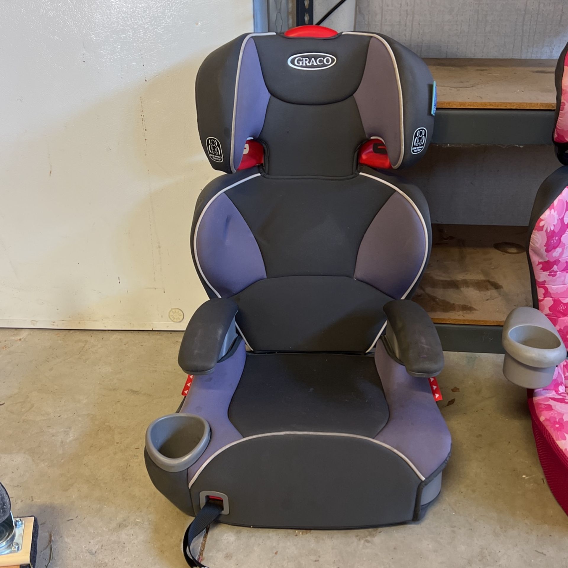Graco Big Kid And Booster Car Seat for Sale in Riverside, CA - OfferUp