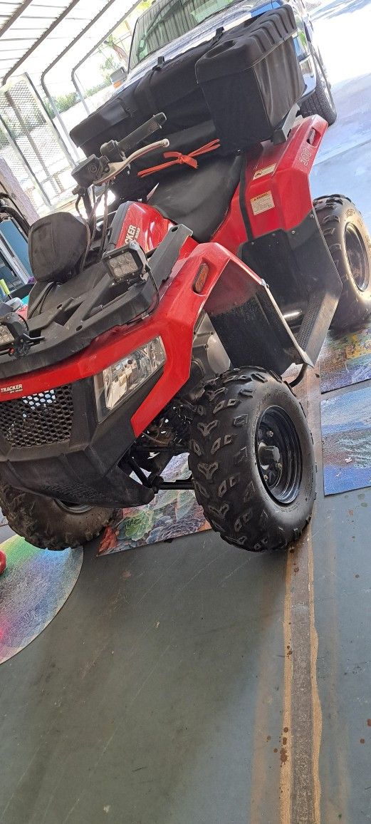 2020 Tracker 300 for Sale in North Las Vegas, NV - OfferUp