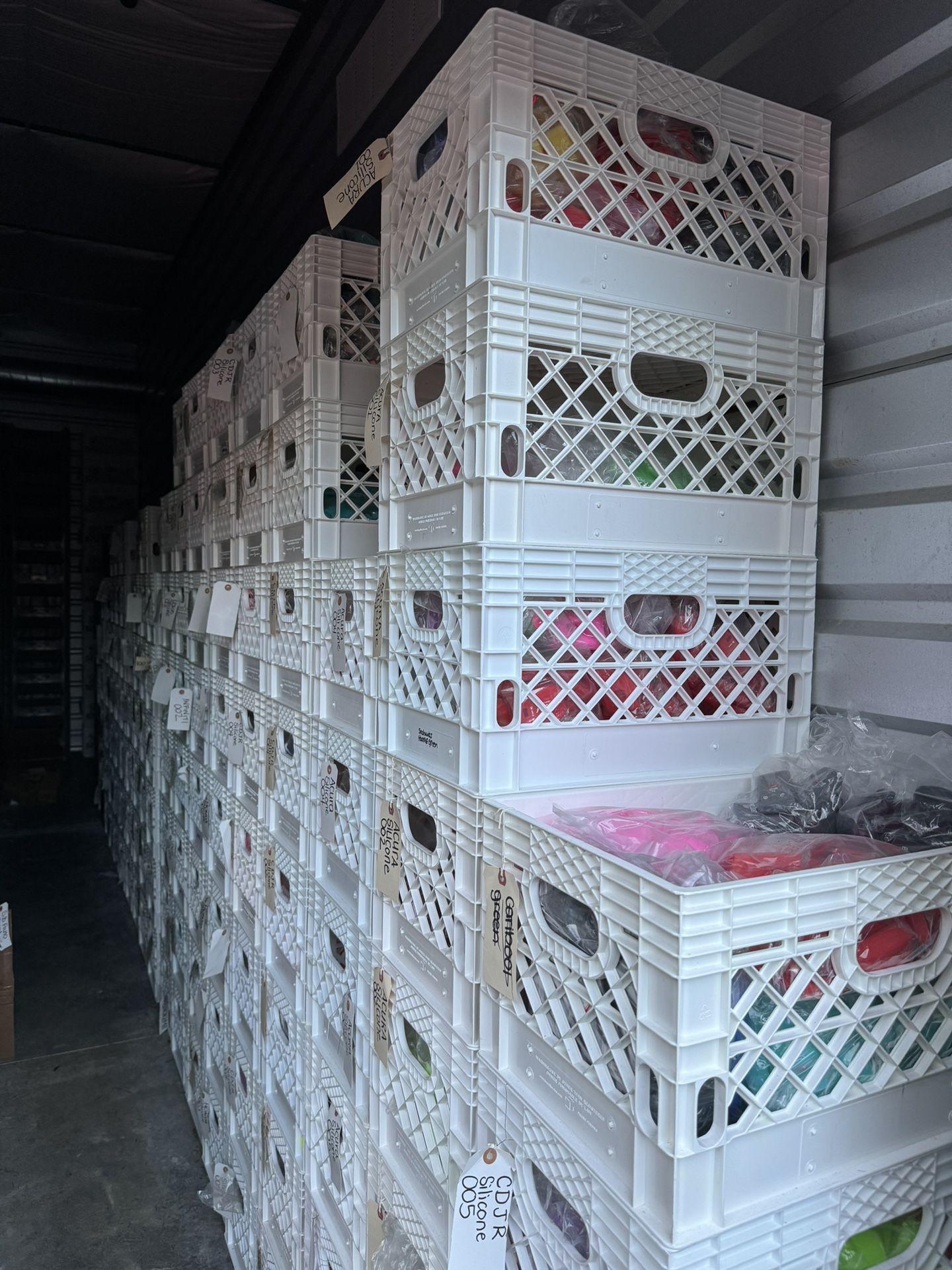 Farm Plast Stackable Storage Crates (Heavy Duty) $4.00-$2.50 for Sale ...