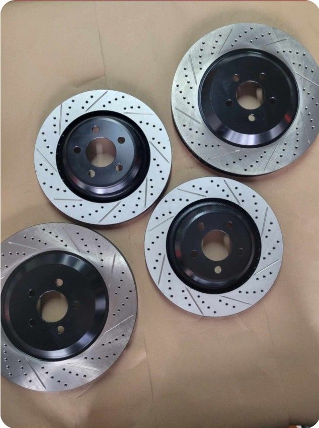 HELLCAT ROTORS 6 PISTON FRONT AND REAR with PADS CHOOSE STYLE AND COLOR ...