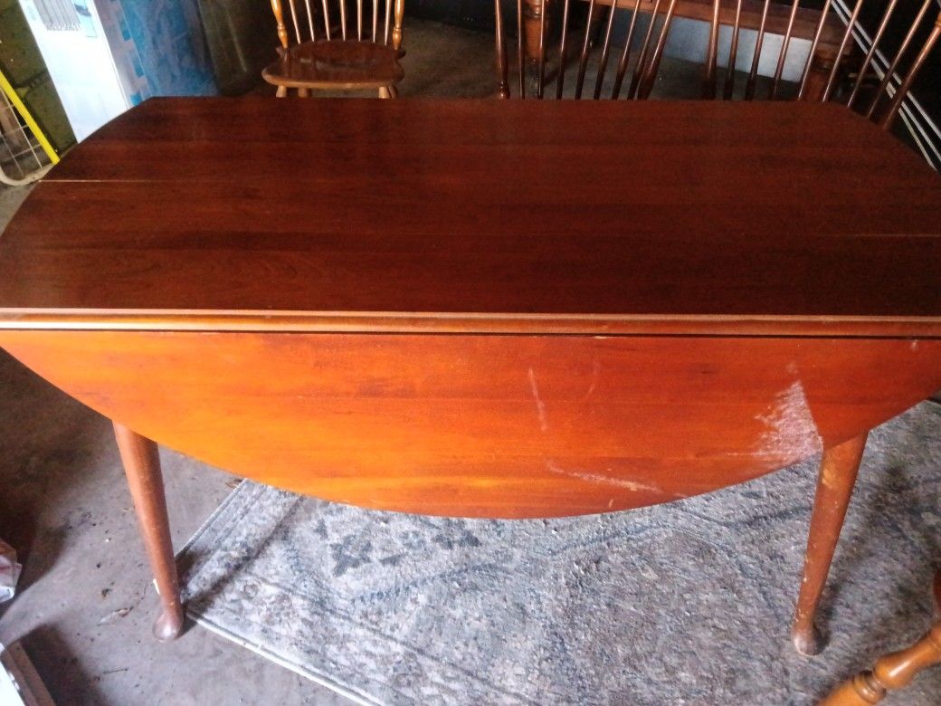 Antique Ethan Allen, Baumritter, Vermont Table,Chairs,Leaf for Sale in ...