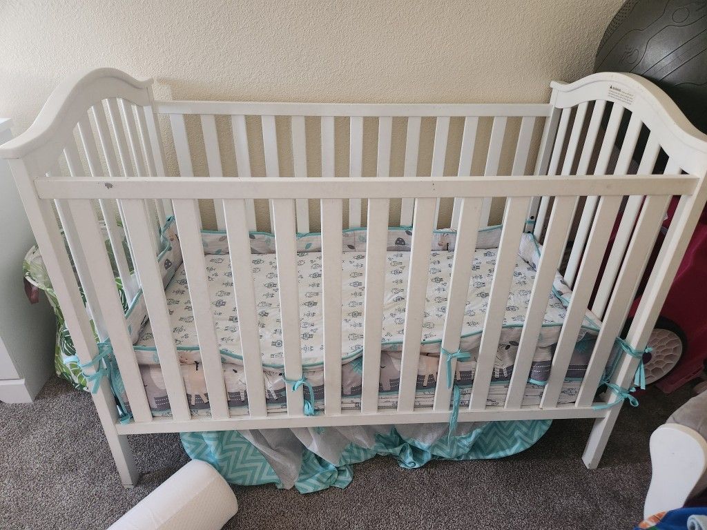 Baby Crib for Sale in Chula Vista, CA - OfferUp