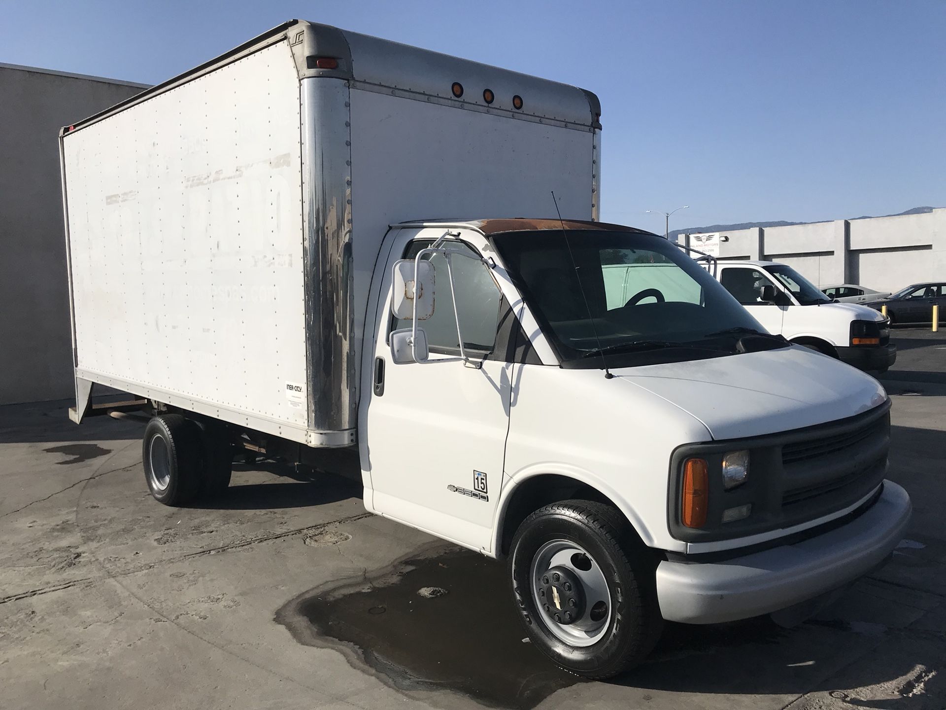 1999 CHEVROLET EXPRESS G3500 8CYL 5.7L CUT AWAY BOX TRUCK 160K MILES ...