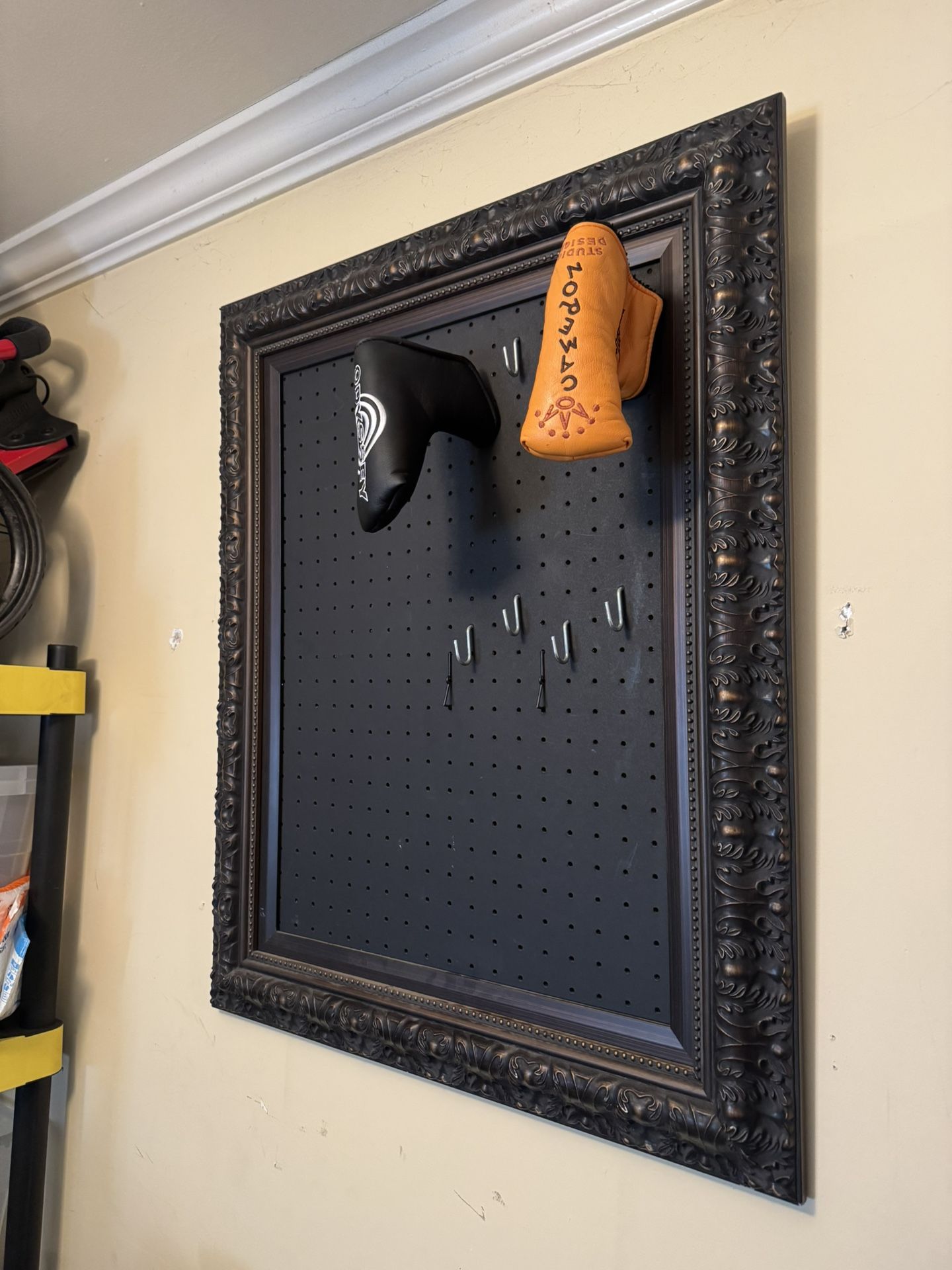 Rare Peg Putter Cover Display Wall Frame use for Scotty Cameron or Ping ...