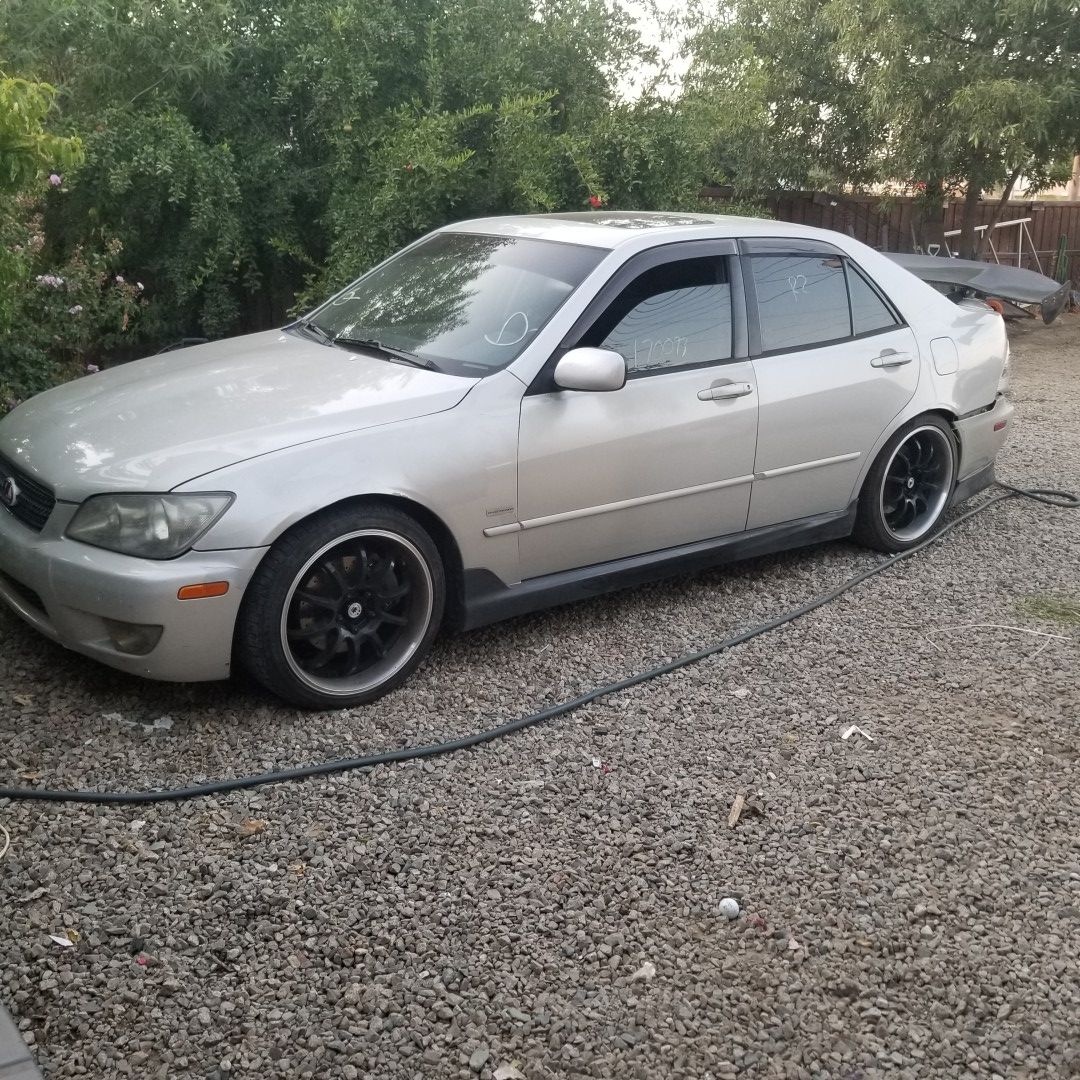 2004 Lexus IS 300 for Sale in Romoland, CA - OfferUp