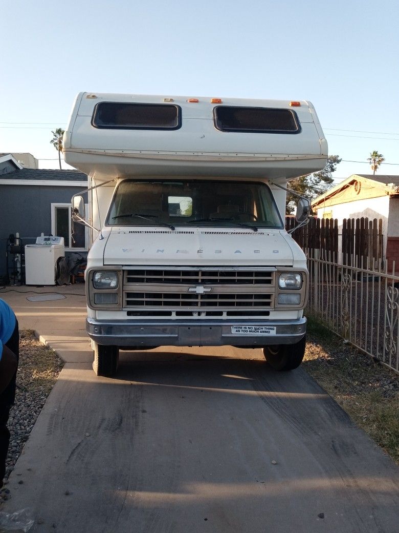 1988 Mini Winnie ( Winnebago) for Sale in Avondale, AZ - OfferUp