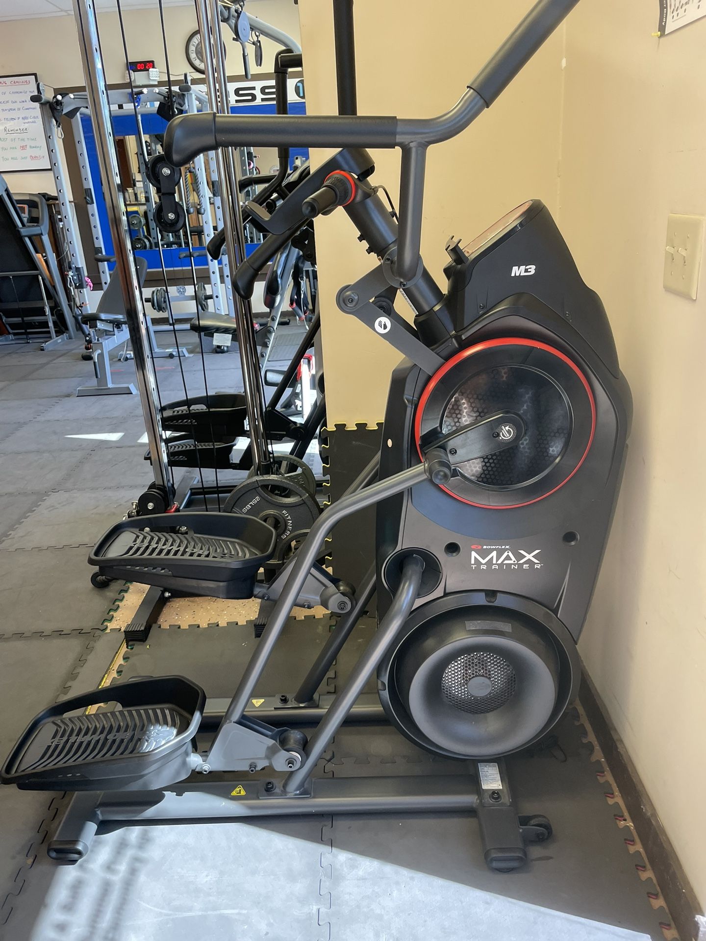 Bowflex Max Trainer M3 for Sale in Wesley Chapel, FL - OfferUp