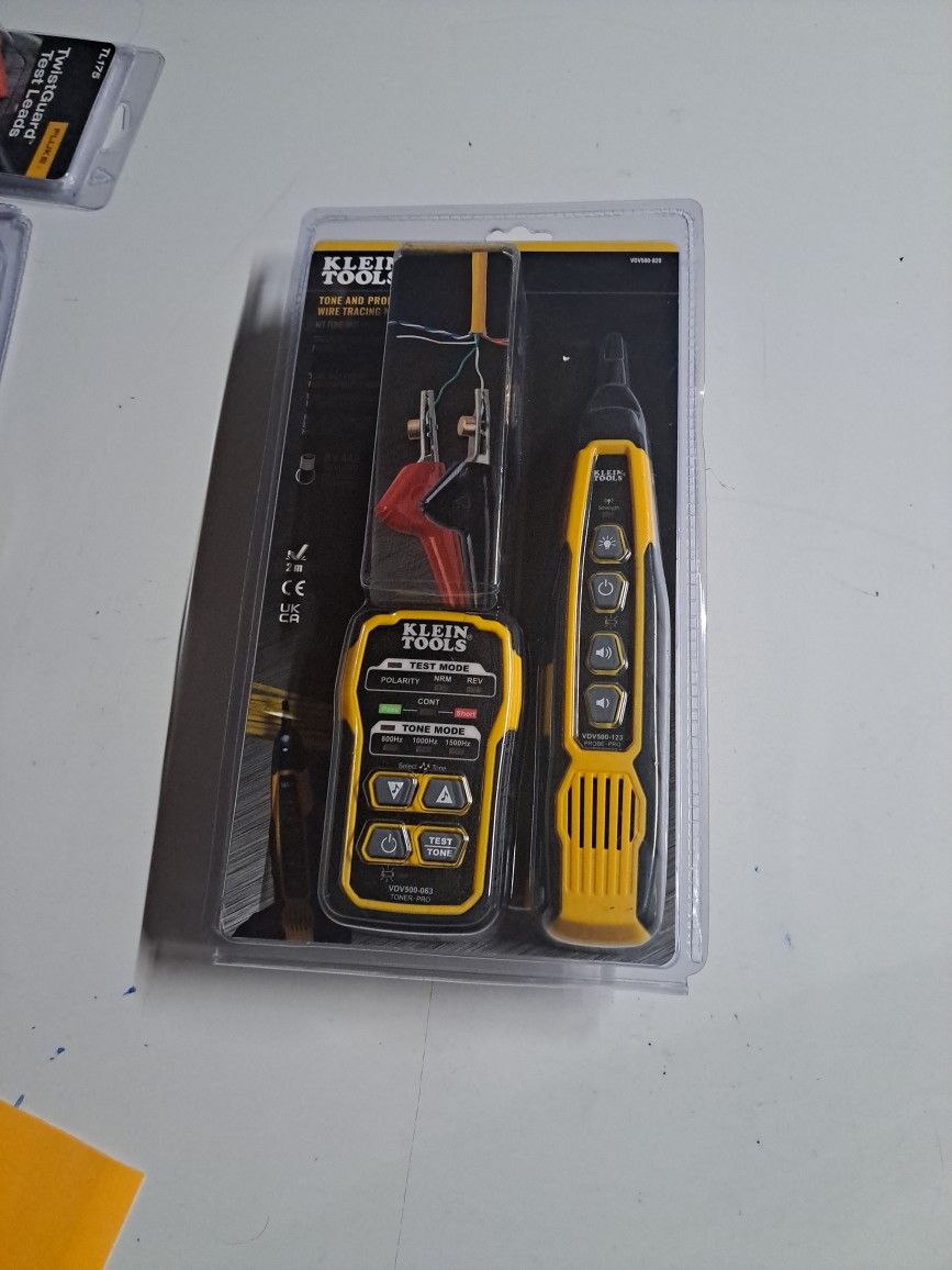 Klein tone and probe wire tracing kit for Sale in Hemet, CA - OfferUp