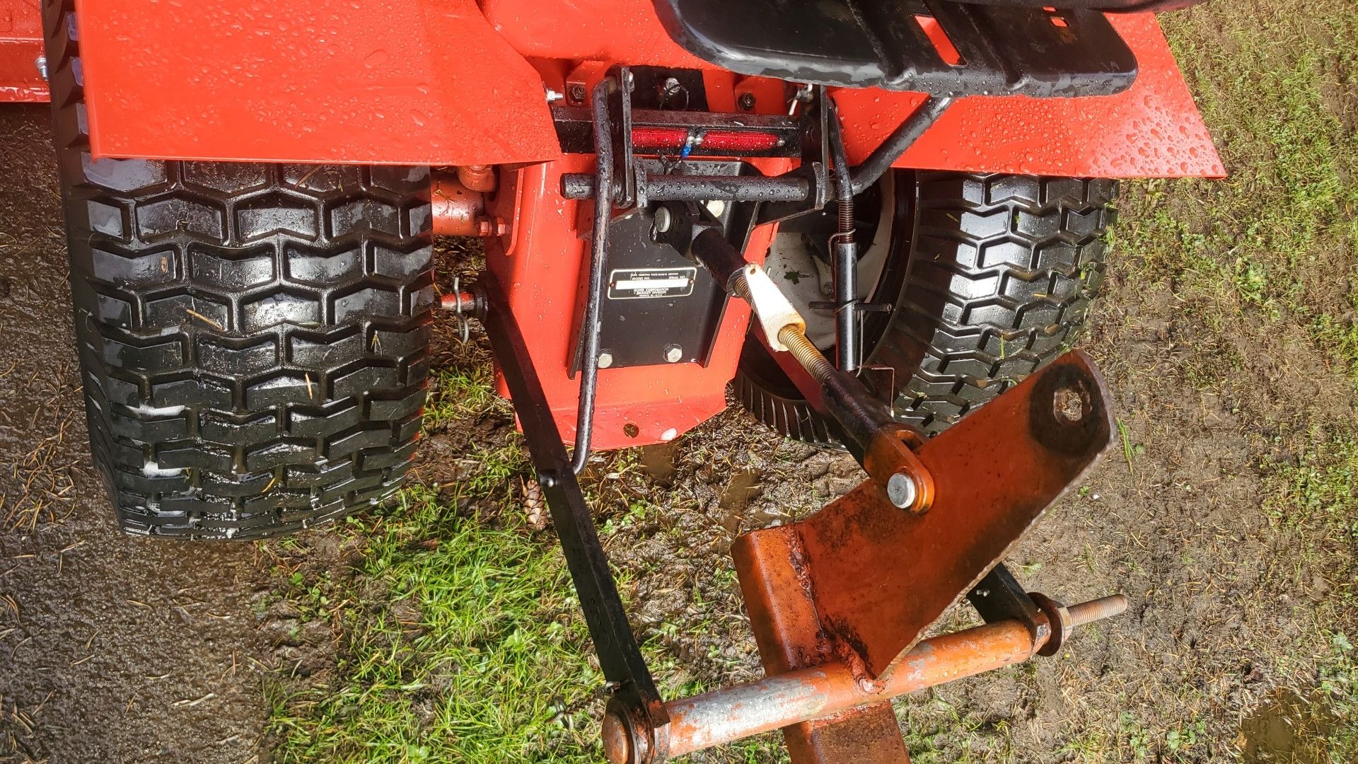 Roper RT 16T riding mower 16hp twinn onan engine tripple blade 50"cut ...