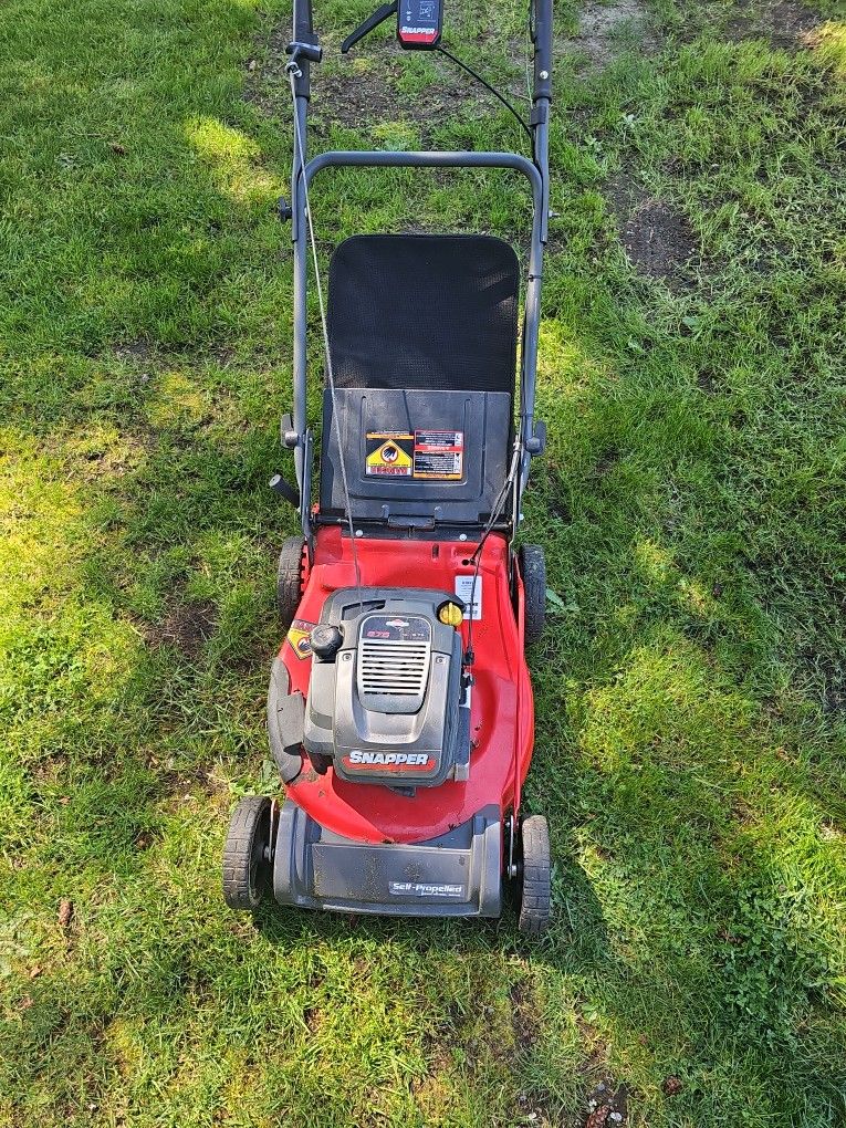Snapper Lawn Mower for Sale in Roy, WA - OfferUp