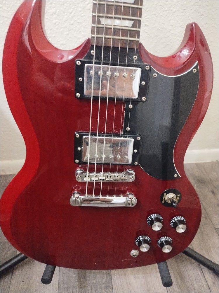 Nice Epiphone SG Guitar for Sale in Phoenix, AZ - OfferUp