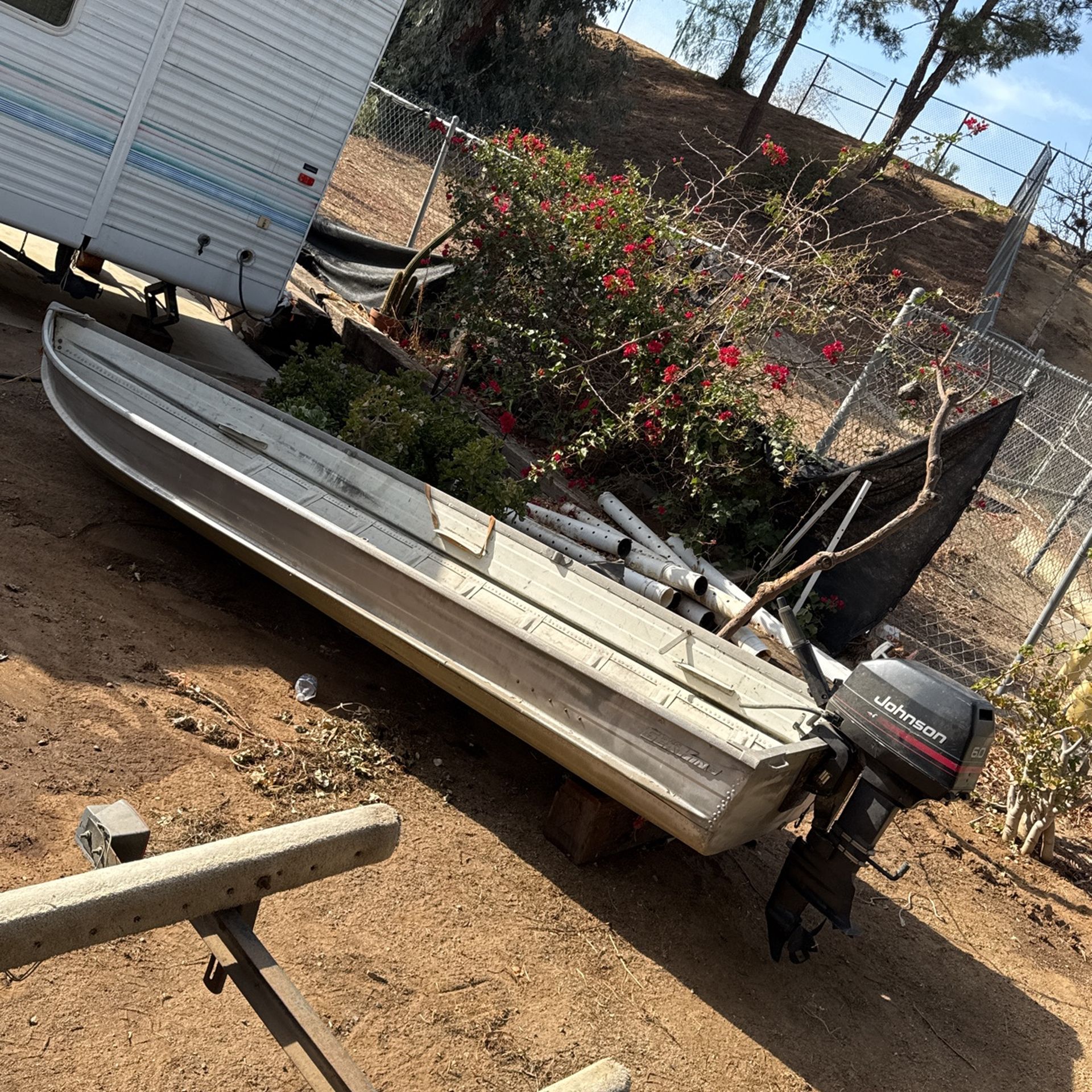 14 footer fishing boat with motor for Sale in Riverside, CA - OfferUp